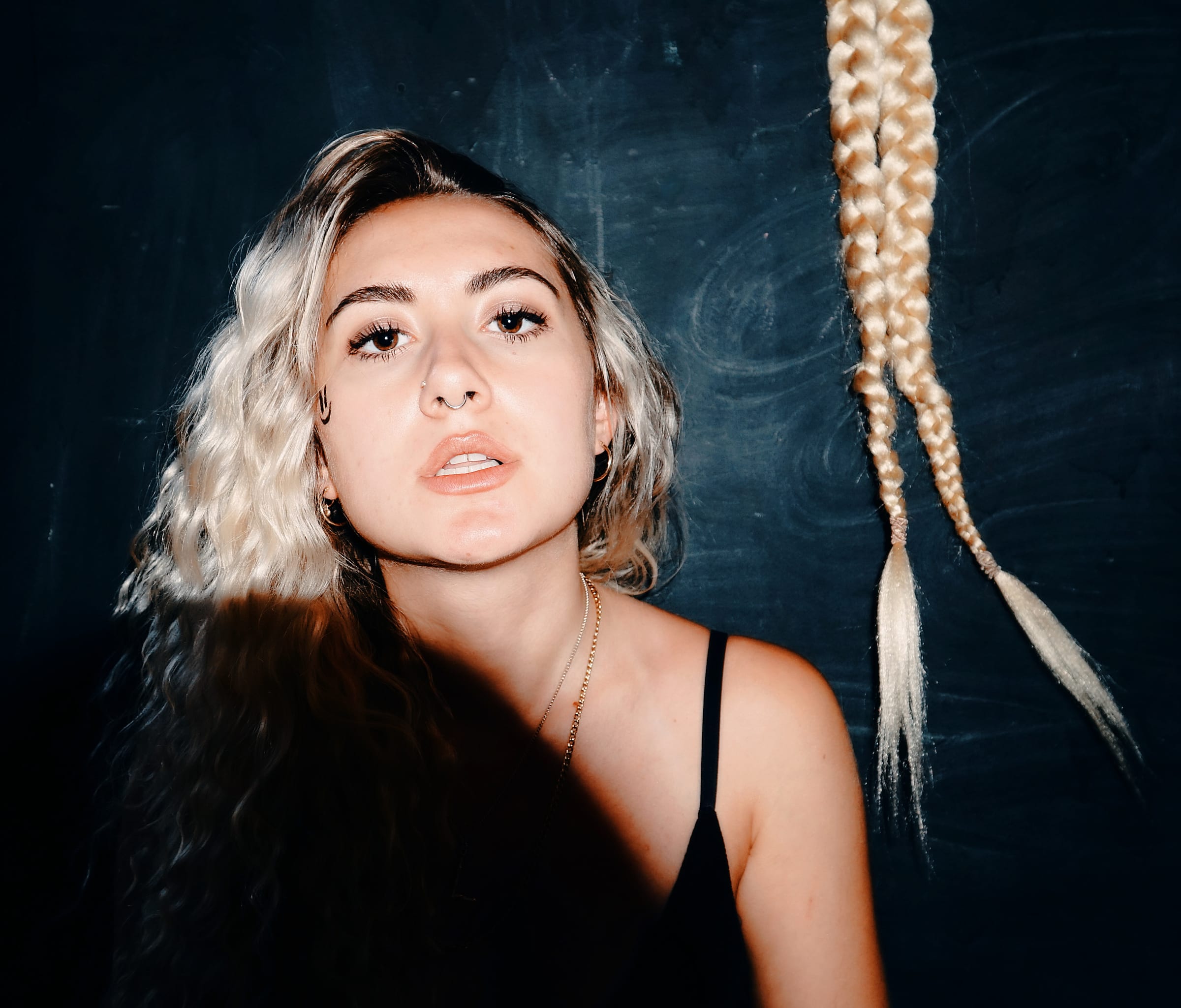 Lenii Launches Tea Sessions With Backyard "Cereal" Performance | Audiofemme