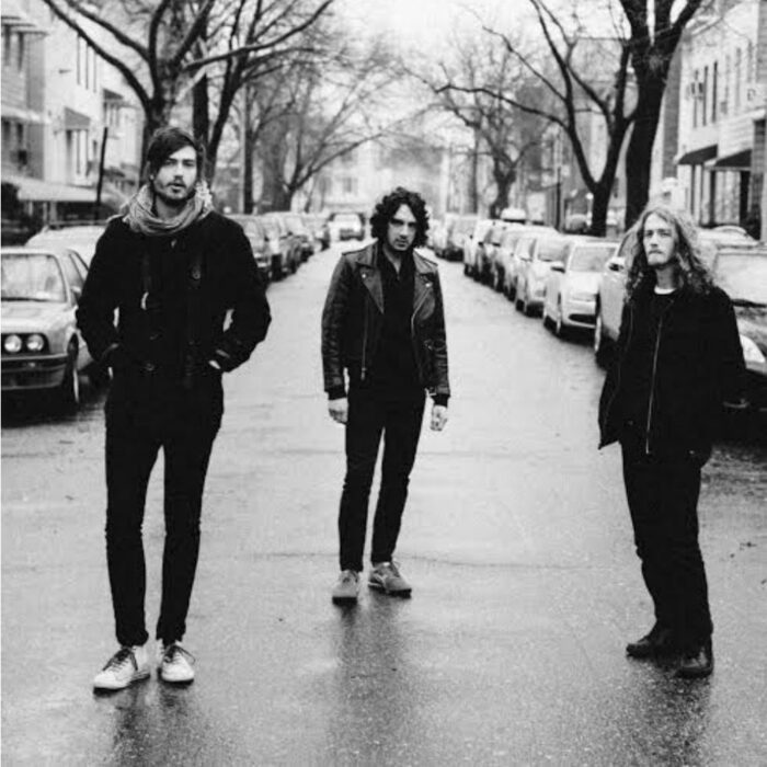 TRACK REVIEW: The Midnight Hollow "Walls" - Audiofemme