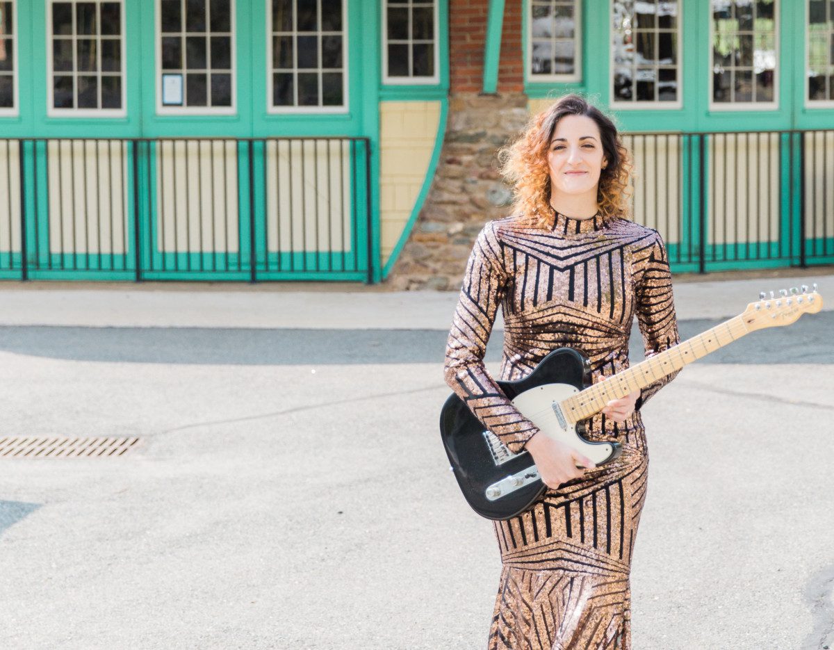 INTERVIEW: Introducing Julia Wolf - Audiofemme