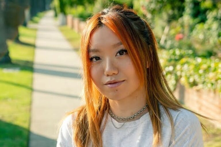 INTERVIEW: Chicago Synth-Punks Pixel Grip on their Debut LP Heavy ...